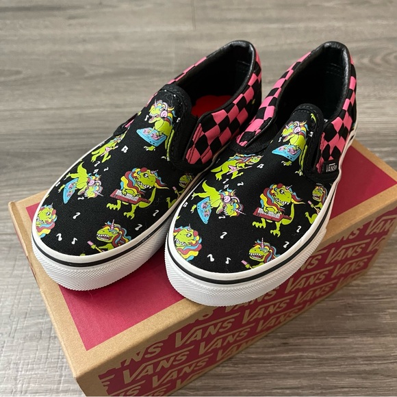 Vans | Shoes | Nib Vans Glow Unicorn T Rex Slip On Skate Shoe Sz 1 ...